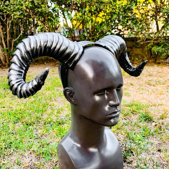 UniMasquerade | Accessories | Silver Steampunk Ram Horns Halloween ...